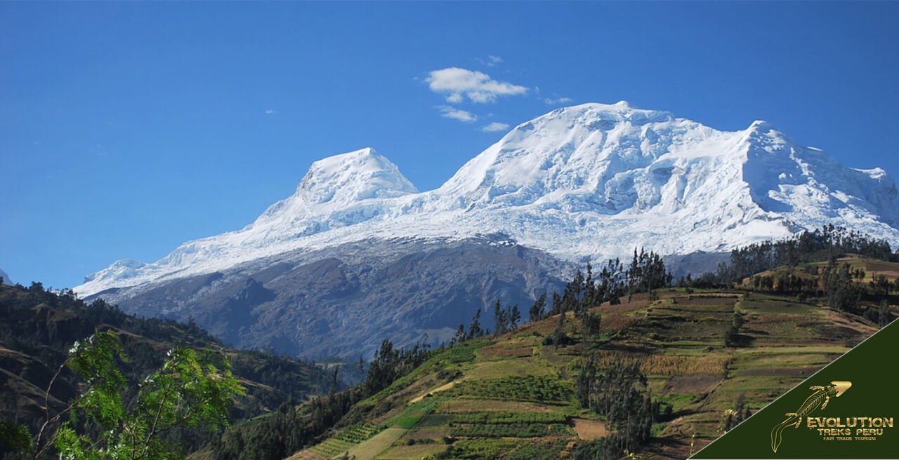 Huascaran Peru Guide: History, Hiking, Facts & Tours