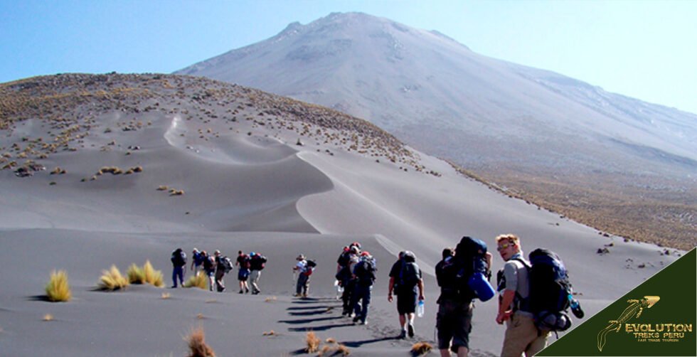 Misti Peru Guide: Hikes, Maps & Excursions